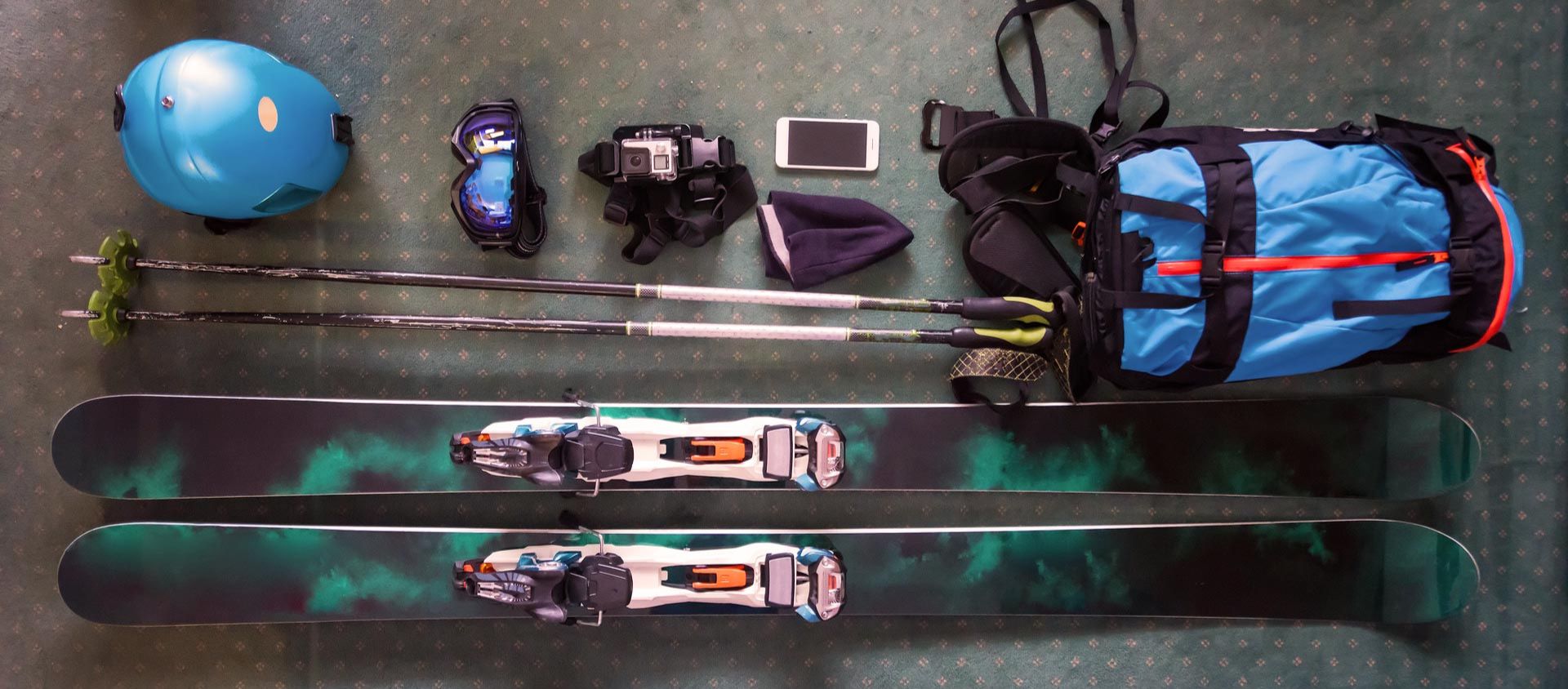 Le top de l'équipement de ski en 2025 - OutWild - Expéditions & Exploration